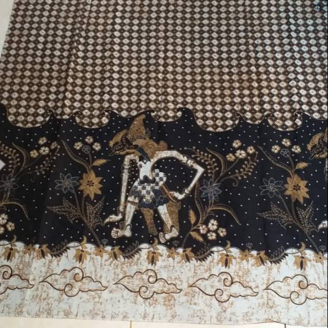 Jual Kain batik solo motif wayang diatas awan | Shopee Indonesia