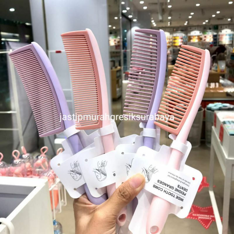 Jual FINE WIDE TOOTH COMB MINISO HAIR BRUSH MINISO SISIR MINISO ...