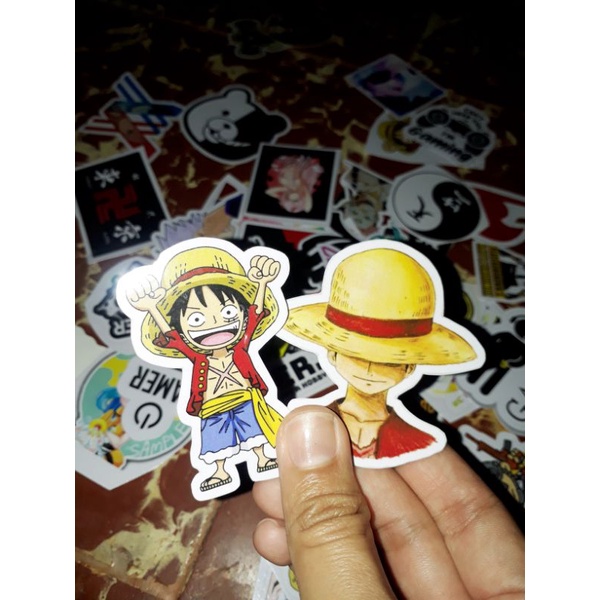 Jual Stiker Monkey D Luffy Anime One Piece Character Mugiwara Straw Hat ...