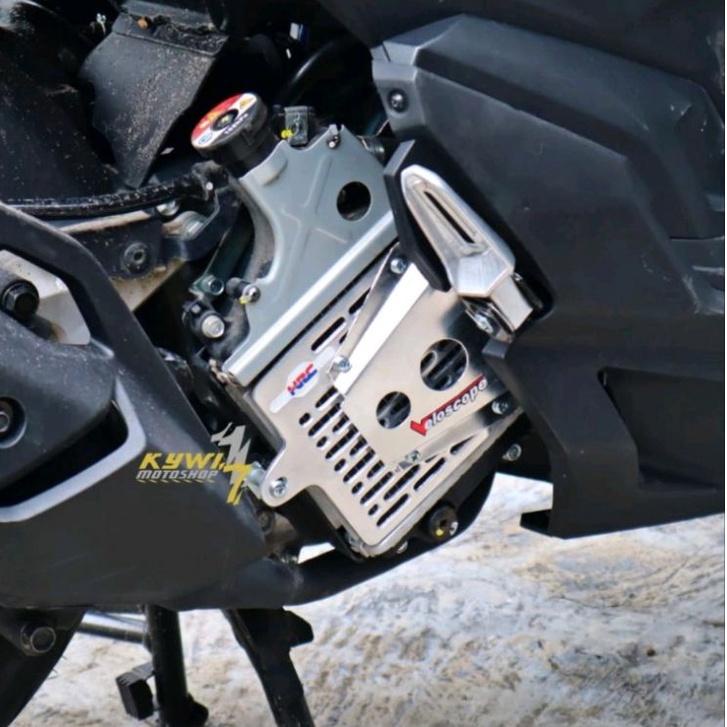 Jual cover radiator tutup radiator pcx new 160 CC Vario new 160 cc ...