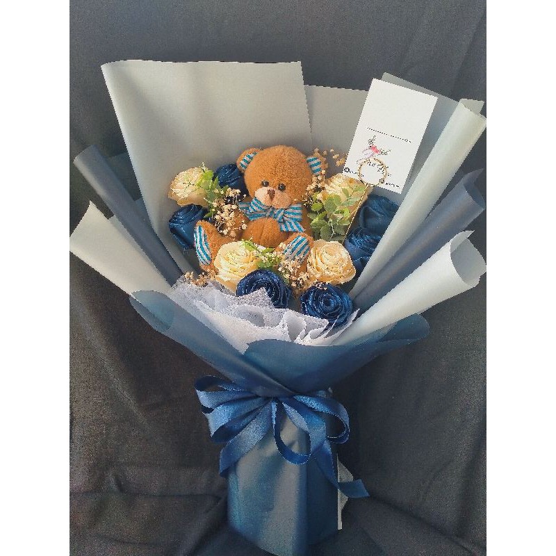 Jual (BISA LANGSUNG KIRIM) buket jumbo boneka/buket satin/buket wisuda ...