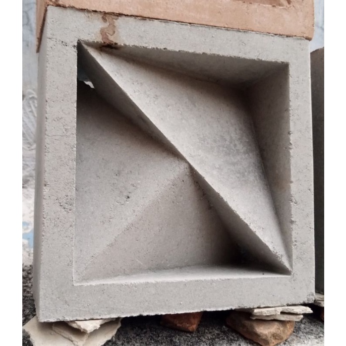 Jual Cetakan Roster Minimalis Arrow dari Fiber Ukuran 20×20 Tebal 10 cm ...