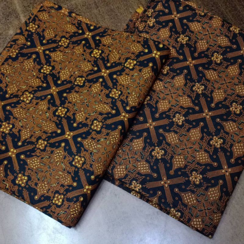 Jual KAIN JARIK BATIK SOGAN SOLO MOTIF SATRIOWIBOWO | Shopee Indonesia