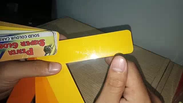 Jual Cat Penta LEMON YELLOW 322T 200 gram - cat kuning lemon - cat ...