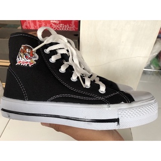 Jual Sepatu Sekolah PRO ATT Logo Macan - Sepatu Sneakers Anak | Shopee ...