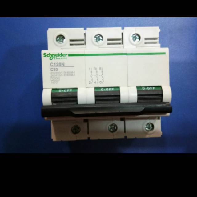 Jual MCB 3P 80A type C120N merk Schneider | Shopee Indonesia