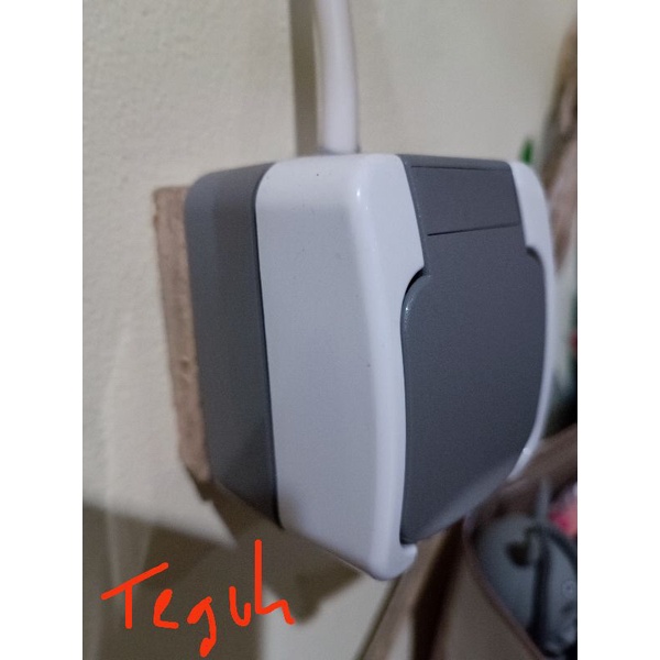 Jual Broco Atlantic Stop Kontak Outdoor Single Socket Outbow Pakai ...