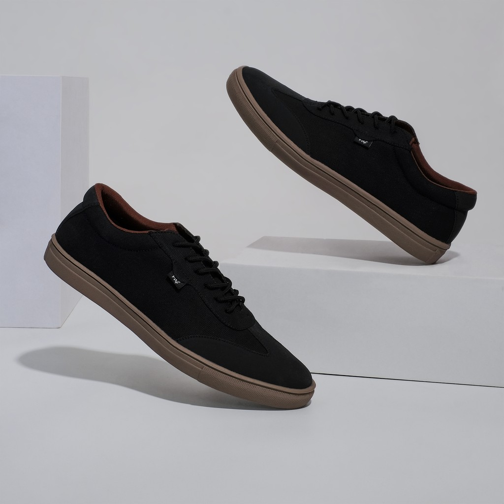 Jual Sneakers Pria Original Atom Black Nyaman Bergaransi | Sneaker Pria ...