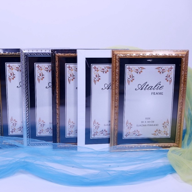 Jual Bingkai Frame Foto Ukir 10RJ 20x30 TEPI | Shopee Indonesia