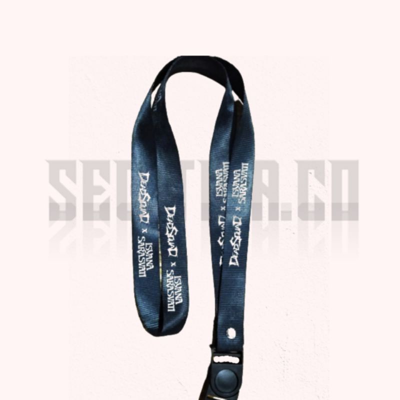 Jual lanyard DEADSQUAD X ISYANA SARASVATI / gantungan kunci BAND METAL ...