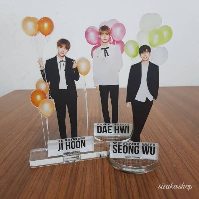 Jual STANDEE ACRYLIC | Shopee Indonesia