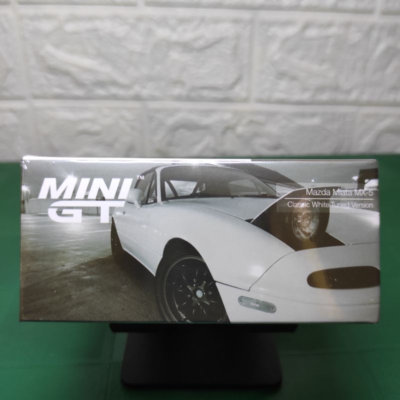 Jual Mini GT Mazda Miata MX-5 Classic White Tuned Version no 270 ...