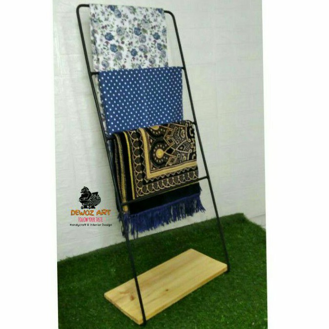 Jual Ladder Hanger Kayu - Stand Rak Gantungan Mukena - Rak Tempat ...
