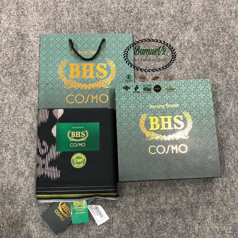 Jual Sarung BHS Cosmo Hitam Polos | Shopee Indonesia