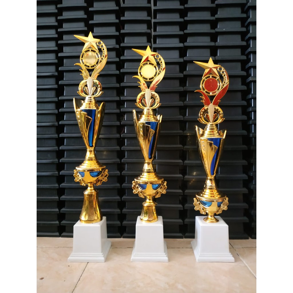 Jual PIALA JUARA 123 TROPHY KEMERDEKAAN SPECIAL 17 AGUSTUS HARGA PER ...