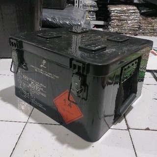 Jual KOTAK BEKAS PINDAD box plastik dan besi pindad side box top boks ...