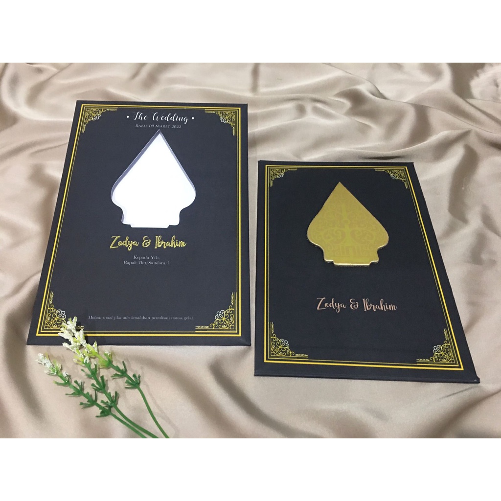 Jual Undangan Hard Cover Emblem Wayang | Shopee Indonesia