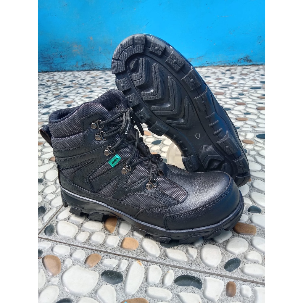 Jual Sepatu safety bahan dari kulit sapi asli ujung besi kualitas bagus ...