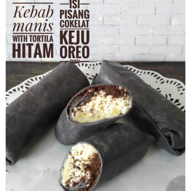 Jual [KHUSUS GOSEND dan GRAB] Kebab Manis Tortilla Hitam isi Pisang ...