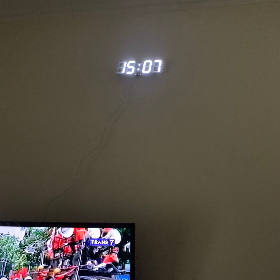 Jam LED Digital Ukir White Board ( Dinding Dan Meja ) | Shopee Indonesia