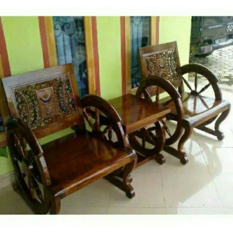 Jual SET KURSI TERAS UNIK MODEL RODA BAHAN KAYU JATI ASLI 2 KURSI DAN 1 ...