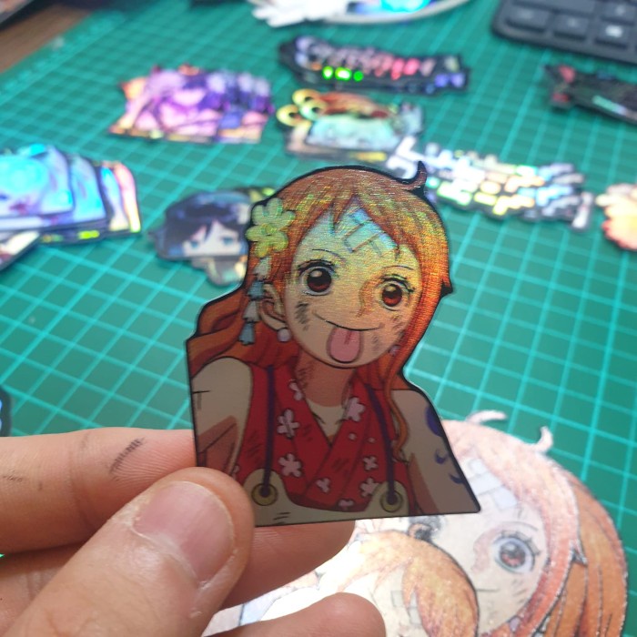 Jual Sticker Hologram Anime - PSH1066 - One Piece - Nami | Shopee Indonesia