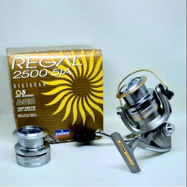 Jual Reel daiwa regal 2500 5iA | Shopee Indonesia