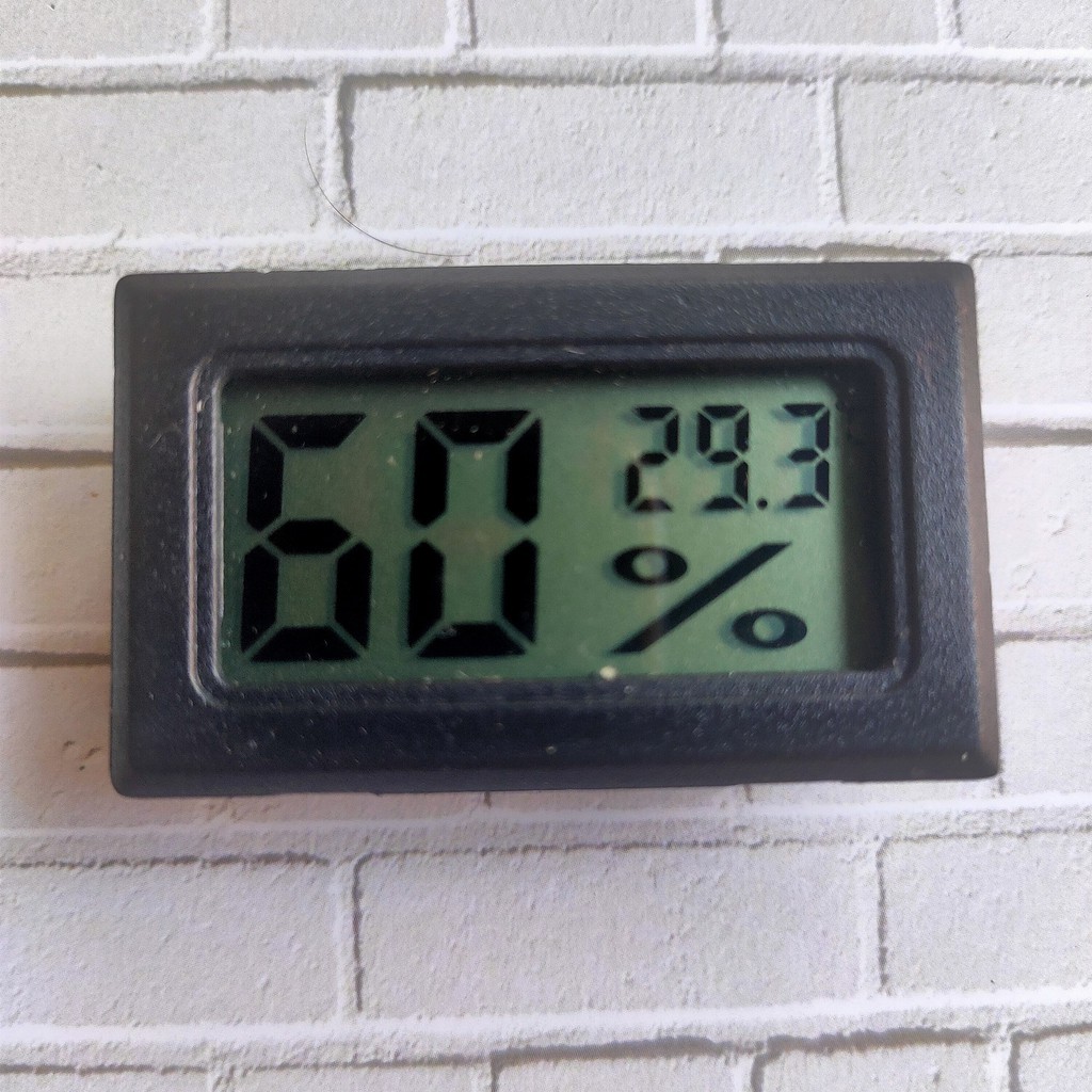 Jual Digital Mini Thermometer Hygrometer / Termometer Higrometer Kecil ...