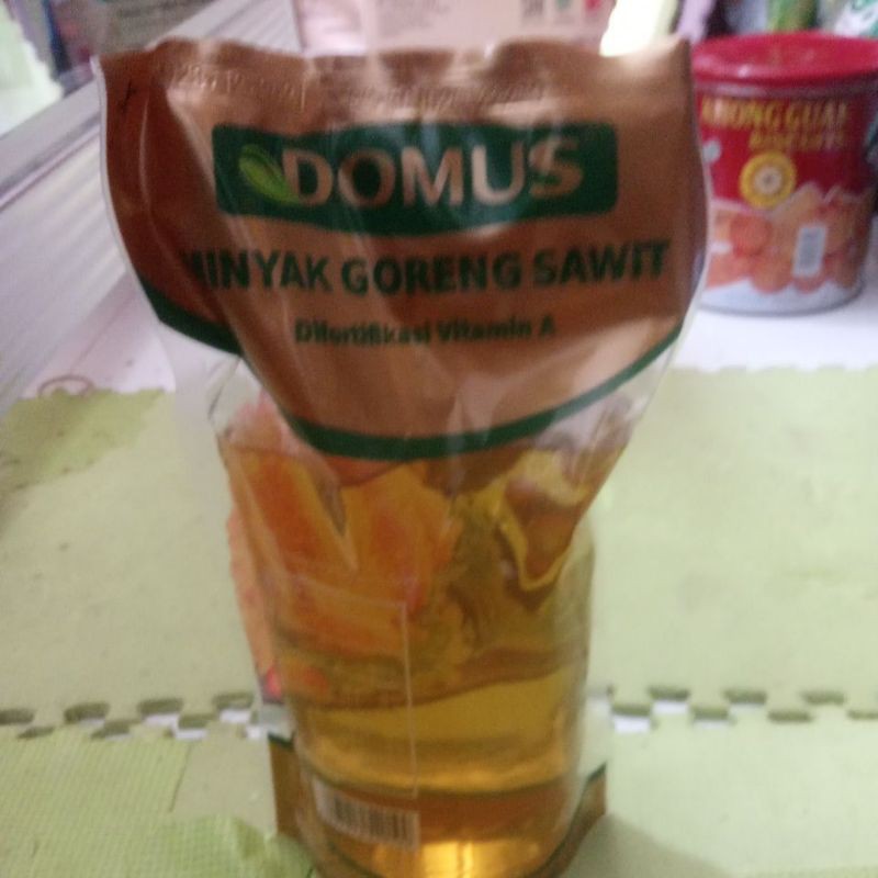 Jual DOMUS-Minyak Goreng UK900Ml | Shopee Indonesia