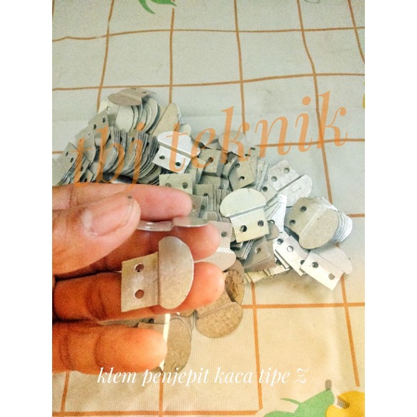 Jual klem penjepit kaca atau klem penahan kaca tipe Z | Shopee Indonesia
