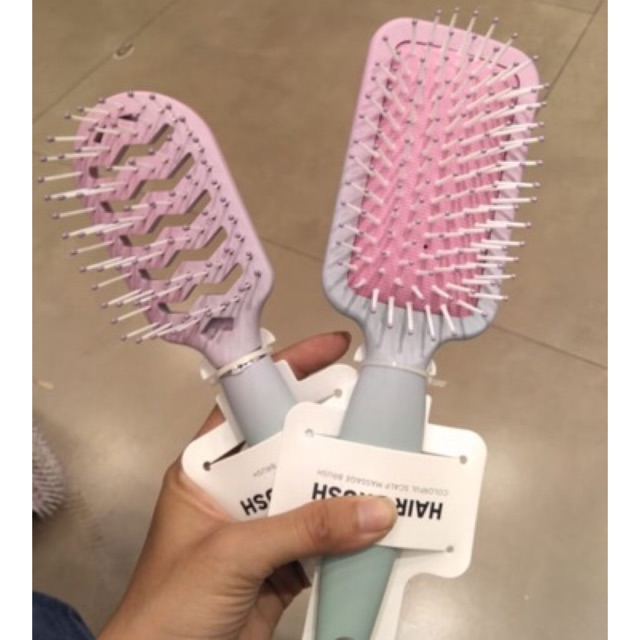 Jual MINISO COLOURFUL HAIR BRUSH. Sisir miniso murah Indonesia|Shopee ...