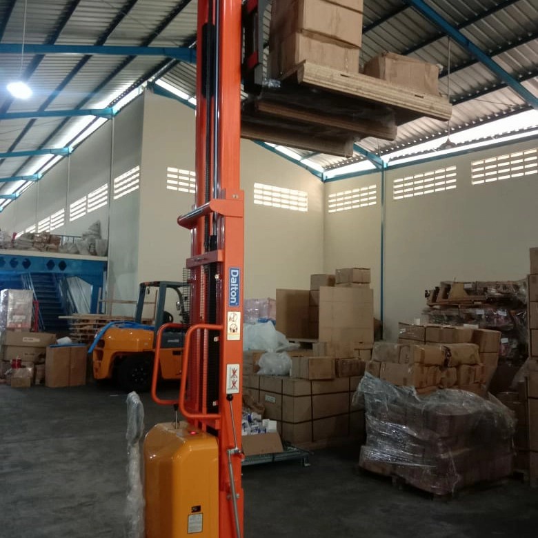 Jual Stacker SEMI ELEKTRIK 2 meter Dalton / Hand Stacker Semi Electrik ...