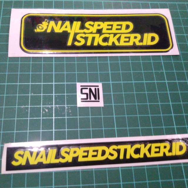 Jual Sticker helmet universal logo SNI | Shopee Indonesia