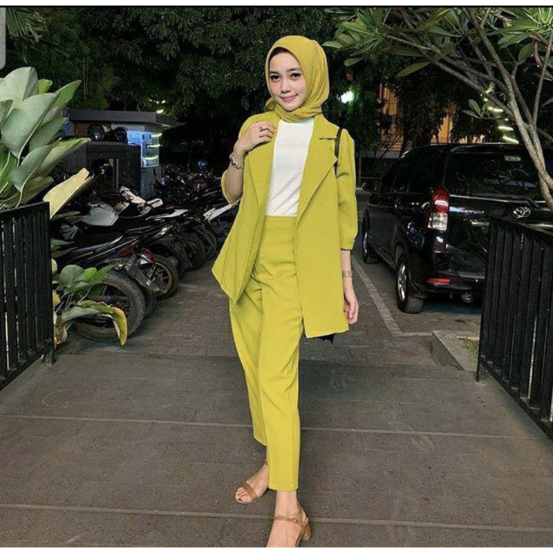 Jual Nbila set /blezer set/one set blezer /mesya set 2n1 /baju dan ...