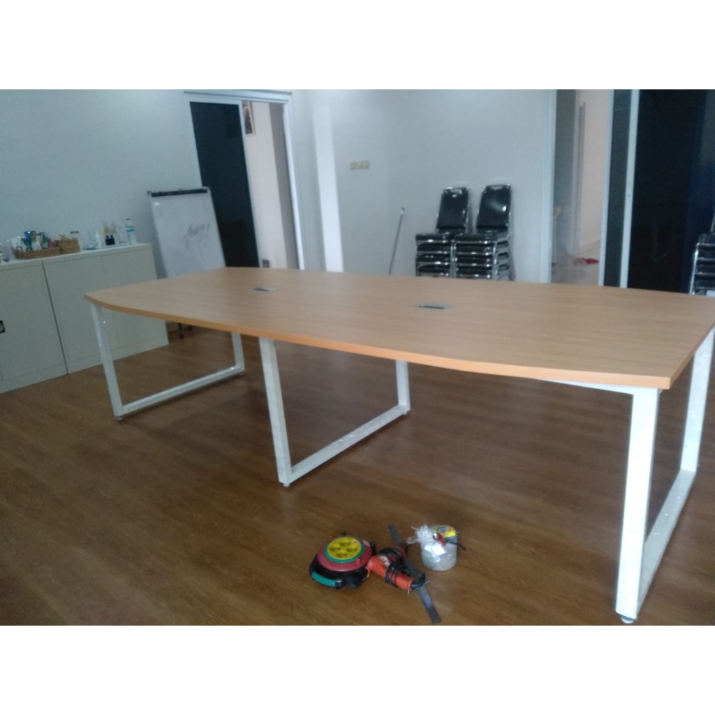 Jual Meja | Meja Meeting Oval , Simple & elegant | BUMN, BNI , BCA ...