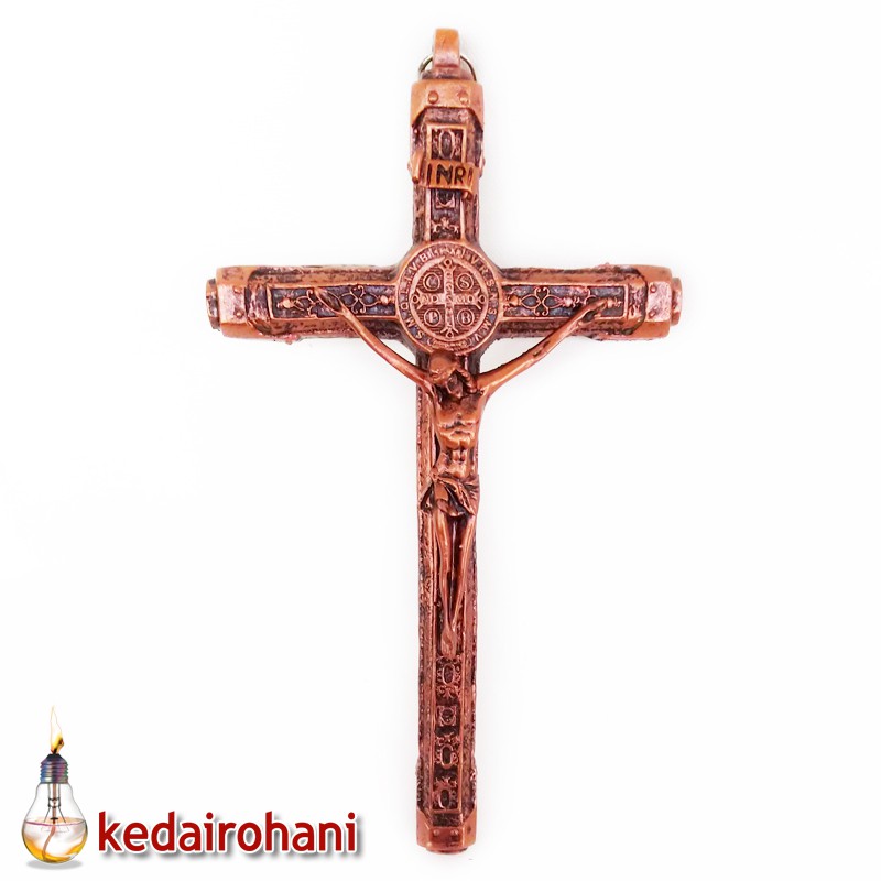 Jual Salib Dinding Gantung Medali Benedictus Motif Batik Corpus Patung ...