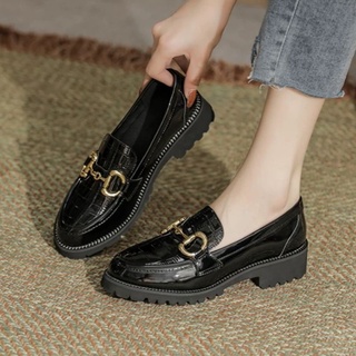 Jual Sepatu Docmart Wanita Terbaru Fashion Korean Style / Sepatu ...
