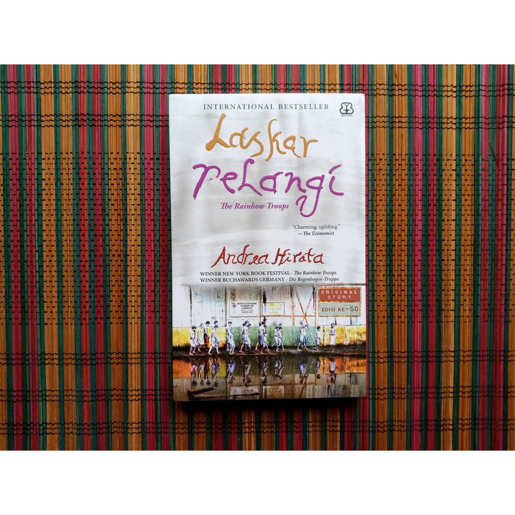 Jual LASKAR PELANGI The Rainbow Troops -- Andrea Hirata | Shopee Indonesia