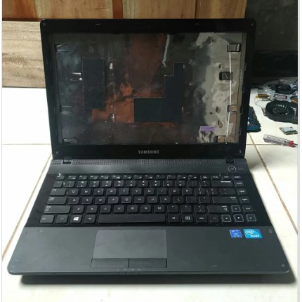 Harga Np300e Terbaru Januari 2023 |BigGo Indonesia