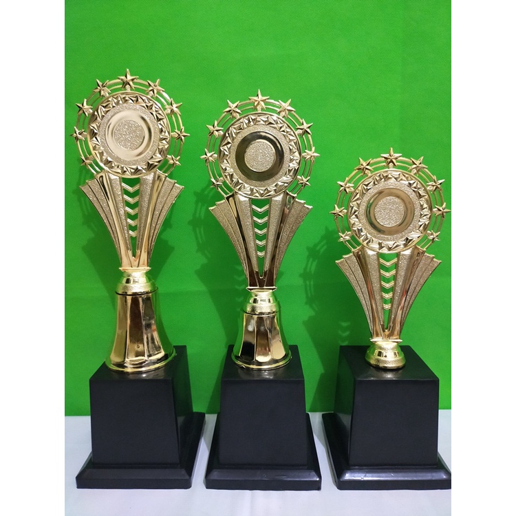 Harga Piala Kecil Terbaru Oktober 2023 |BigGo Indonesia