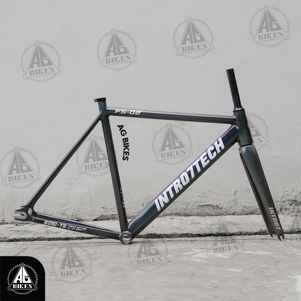 Jual Frame + Fork Intro 7 FS02 Special Edition Alloy Carbon | Shopee ...