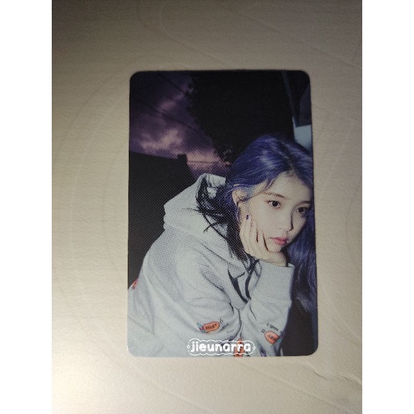 Jual IU PHOTOCARD OFFICIAL LOVE POEM | Shopee Indonesia