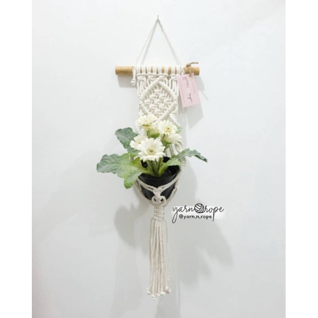 Jual Macrame Plant Hanger / Pot Gantung Macrame Kecil (Ukuran Pot 10cm ...