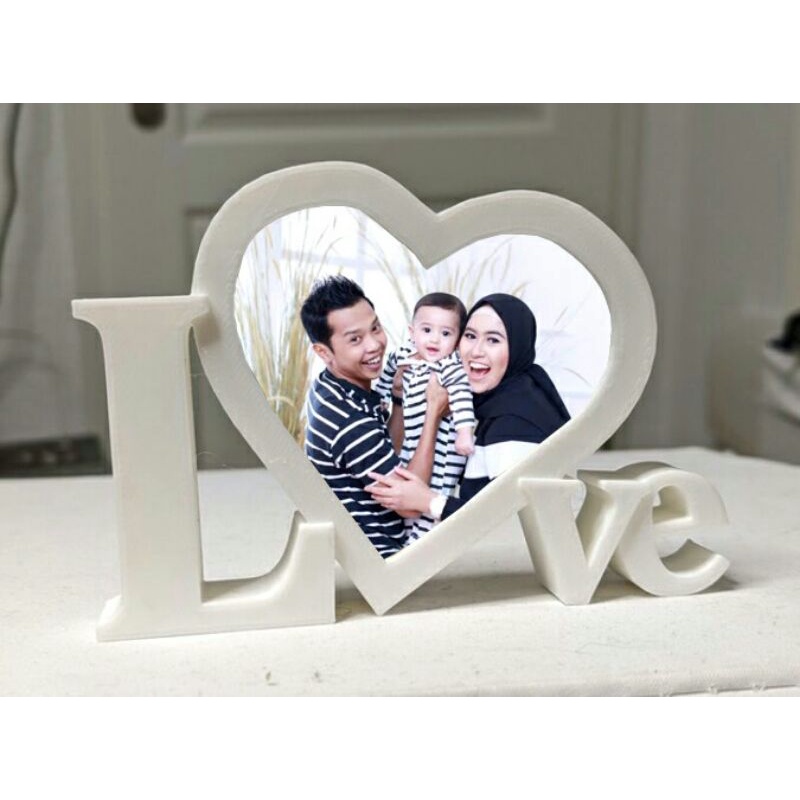Jual frame foto/bingkai foto unik + cetak foto bentuk love Indonesia ...