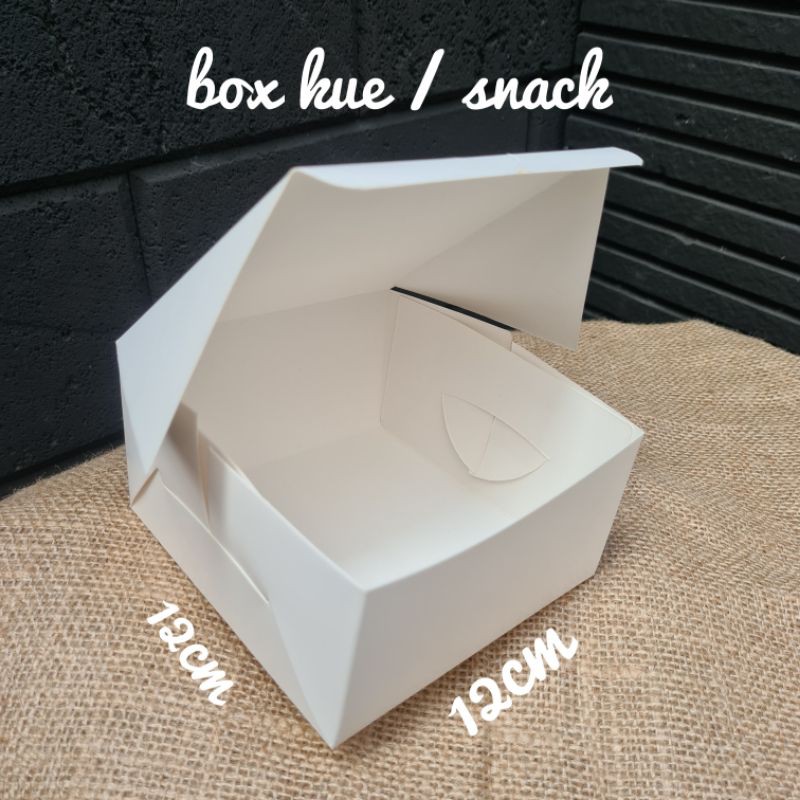 Jual box kue snack dus roti 12x12 ivory kotak 1 pack isi 100 | Shopee ...