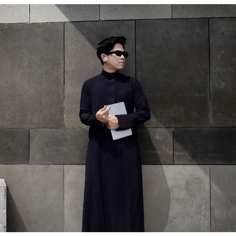 Harga Thobe Studios Terbaru April 2023 |BigGo Indonesia