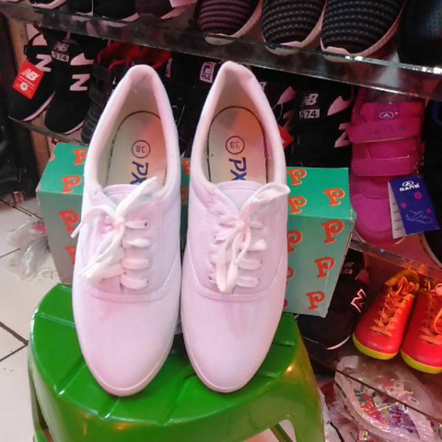 Jual Sepatu px style putih polos. | Shopee Indonesia
