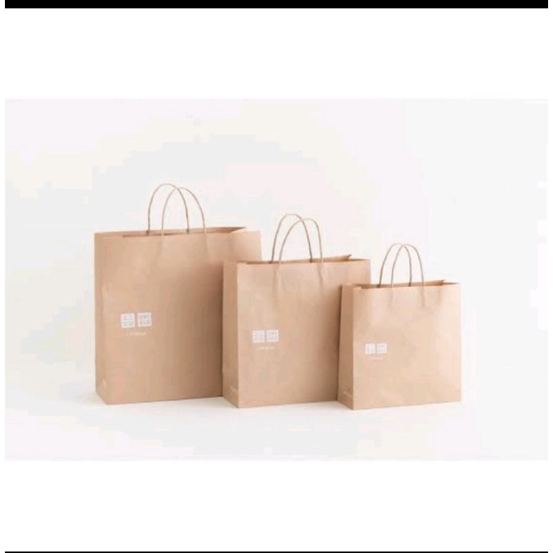 Jual PAPERBAG UNIQLO | Shopee Indonesia
