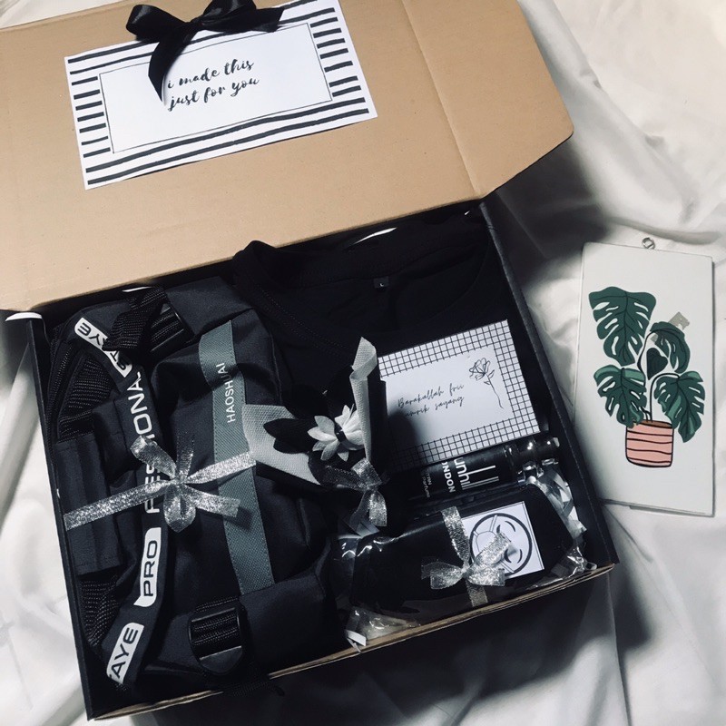 GIFT BOX COWO BLACK SERIES AESTHETIC HAMPERS PRIA KADO HADIAH FOR MEN ...