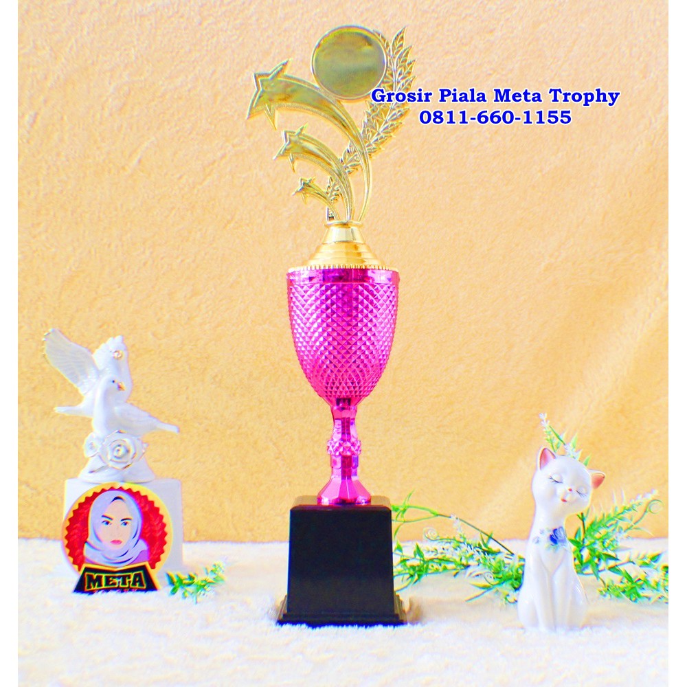 Jual Piala Set Juara 123 Trophy Kemerdekaan Special 17 Agustus Paskibra ...